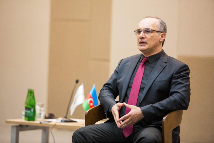 "Sizi yüksək vəzifəyə təyin edirik" - Bu təklifi qəbul etmək lazımdırmı ...